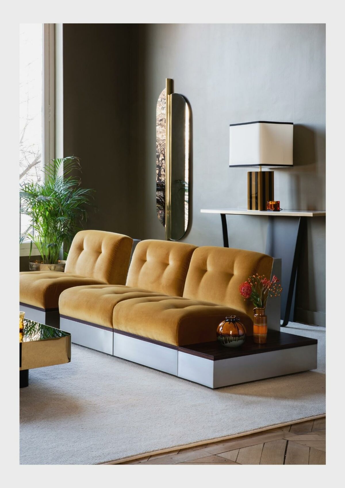 Elysee Lamp - Red Edition