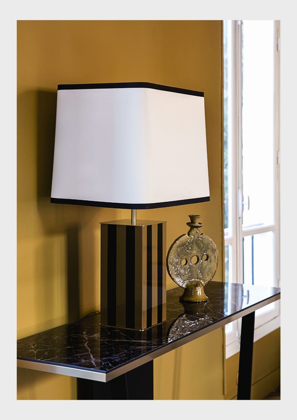 Elysee Lamp - Red Edition